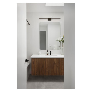 Full Bathroom - Modern - Bathroom - Calgary - by Designed by Iman | Houzz