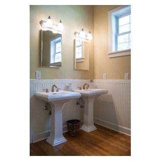 Gary + Gayle: Cincinnati, Ohio - Farmhouse - Bathroom - Cincinnati - by ...