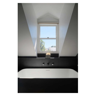 Gordon House - Contemporary - Bathroom - Sydney - by Kreis Grennan ...