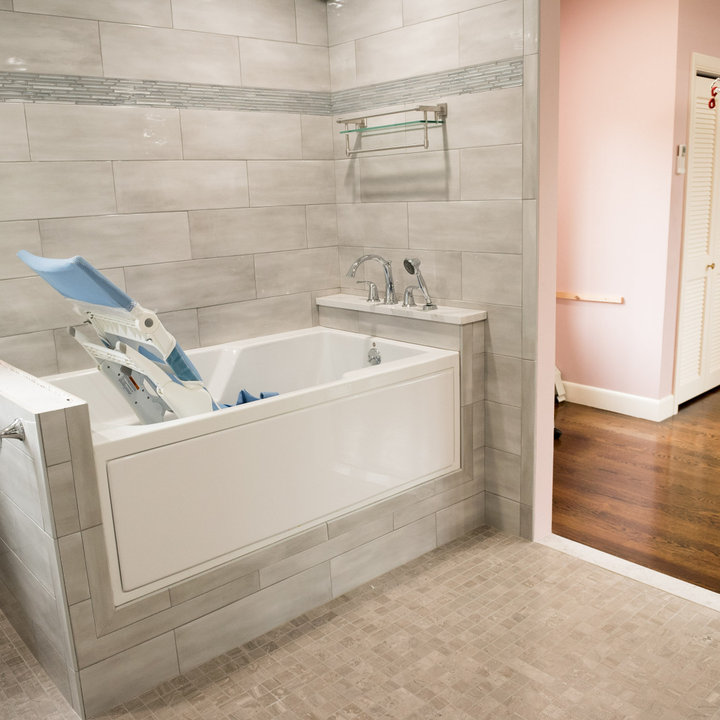Handicap Bathroom - Photos & Ideas | Houzz