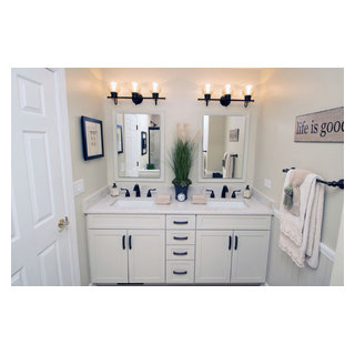 HanStone Serenity - Bathroom - Chicago - by Masters Countertops | Houzz