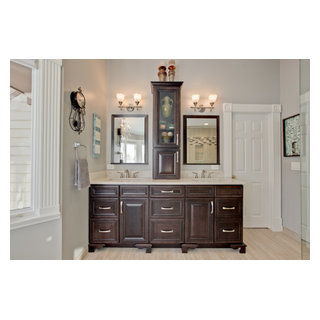 Hanstone Serenity - Bathroom - Chicago - by Masters Countertops | Houzz