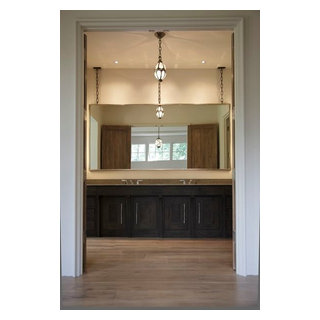 Hidden Manor - Contemporary - Bathroom - Chicago - by Tim Thompson ...