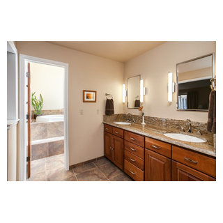 Huge shower with bench seating Denver CO - Moderne - Salle de Bain ...