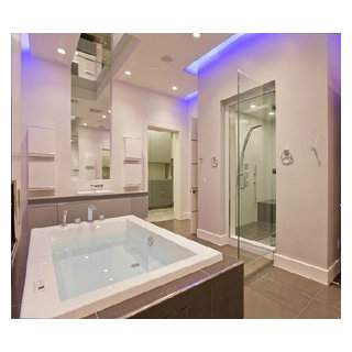Jim Hurtado Master Bath - Modern - Bathroom - Las Vegas - by Quality ...