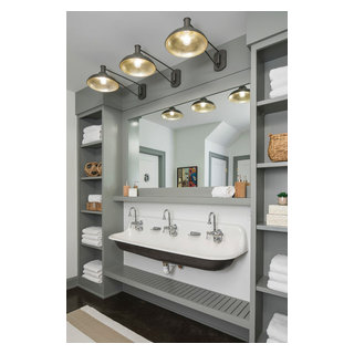 Kid's Bathroom - Beach Style - Bathroom - Minneapolis - by O’Hara Interiors | Houzz