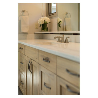 Lake Geneva Summer House Remodel - Midcentury - Bathroom - Chicago - by ...