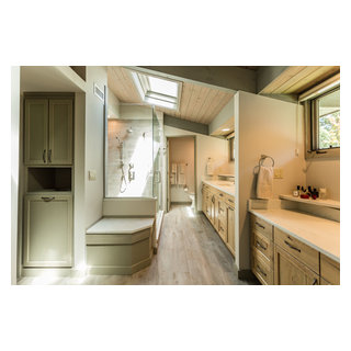 Lake Geneva Summer House Remodel - Midcentury - Bathroom - Chicago - by ...