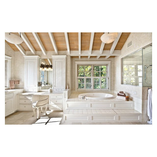 Lake House with Tram - Beach Style - Bathroom - Seattle - by Demetriou ...