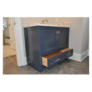 Lalley - Beach Style - Bathroom - New York - by Sharpline Cabinetry | Houzz