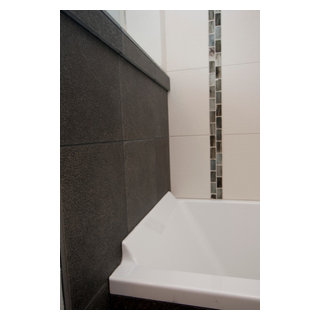 Lean and Linear Bath - Modern - Bathroom - Portland - by LeVernois ...