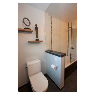 Lean and Linear Bath - Modern - Bathroom - Portland - by LeVernois ...