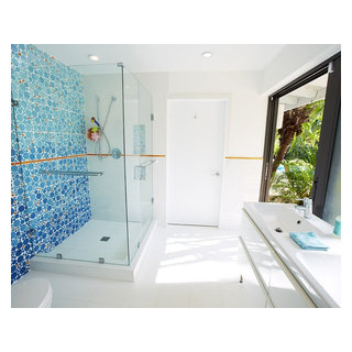 Lee Residence - Contemporary - Bathroom - Miami - by Shorecrest ...