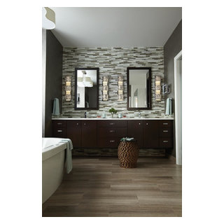 Lifestyle Photos - Modern - Bathroom - Austin - by Illuminations | Houzz