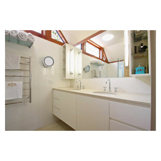 Manly Vanity - Modern - Bathroom - Sydney - by User | Houzz