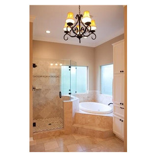 Mantle Drive Master Bath Staging - Traditional - Bathroom - Austin - by ...