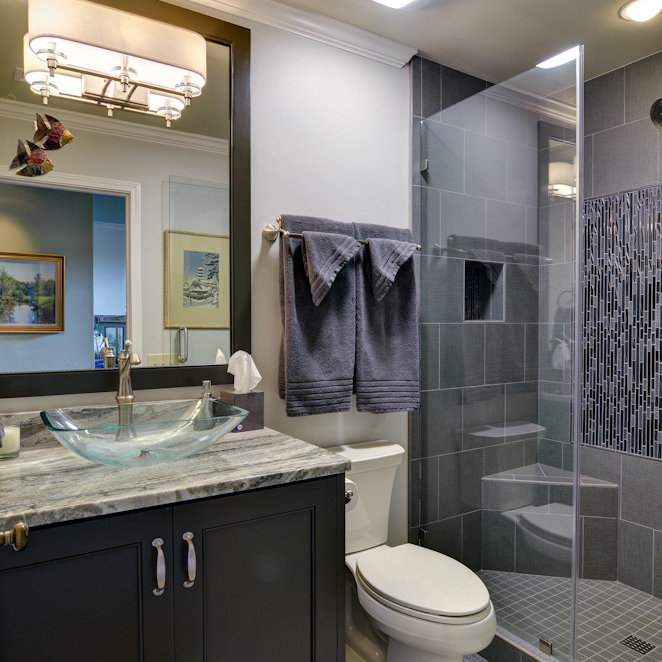 Hall Bathroom - Photos & Ideas | Houzz