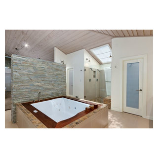 MASTER BATH JACUZZI - Traditional - Bathroom - Atlanta | Houzz