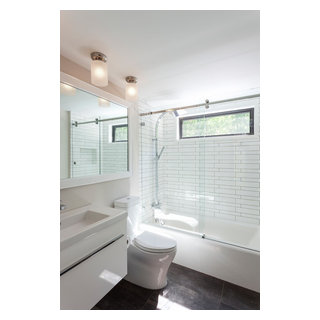 Minimalist Luxury - Scandinavian - Bathroom - Miami - by St James ...