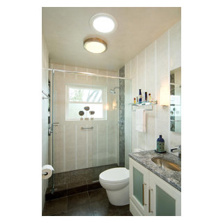 Modern 5x8' Bathroom - Modern - Bathroom - Milwaukee - by Blue Hot ...
