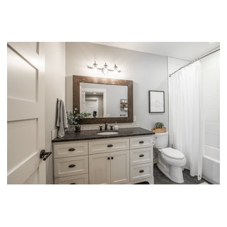 Modern Farmhouse - Farmhouse - Bathroom - Seattle - by Neff Designs | Houzz