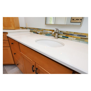 Mosaic Tile Beauty - Transitional - Bathroom - Grand Rapids - by Thompson Remodeling | Houzz