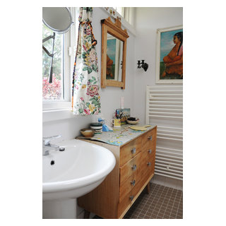 Mugga Way Residence - Eclectic - Bathroom - Sydney - by Luci.D ...