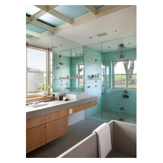 Napa Vineyard Retreat - Farmhouse - Bathroom - San Francisco - by ...