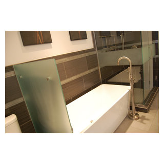 Nicol's Master Bath - Transitional - Bathroom - Raleigh - by Rima ...