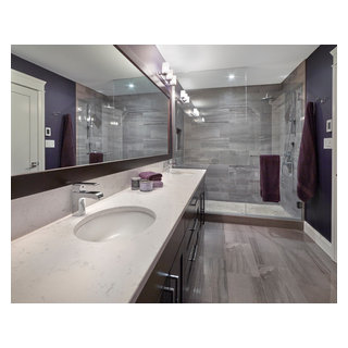Northern Touch Bathroom - Craftsman - Bathroom - Edmonton - by Habitat ...