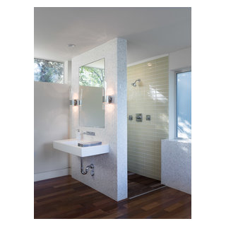 Northwest Hills - Contemporary - Bathroom - Austin - by Laura Roberts ...