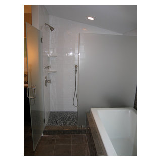 Obscure Glass Shower Enclosures - Traditional - Bathroom - New York ...