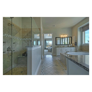 Oversized Shower - Traditional - Bathroom - Austin - by ModelDeco | Houzz