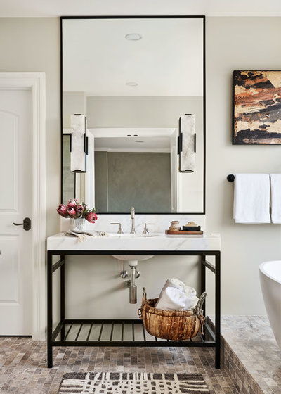 Your Guide to a Transitional-Style Bathroom