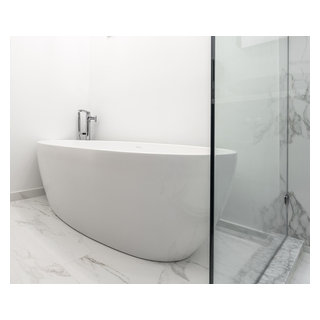 Ranch Triangle Chicago Renovation - Contemporary - Bathroom - Chicago ...