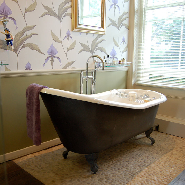 Colonial Bathroom - Photos & Ideas | Houzz