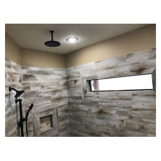 Rustic Family Friend Custom Home - Rustic - Bathroom - New Orleans - by ...