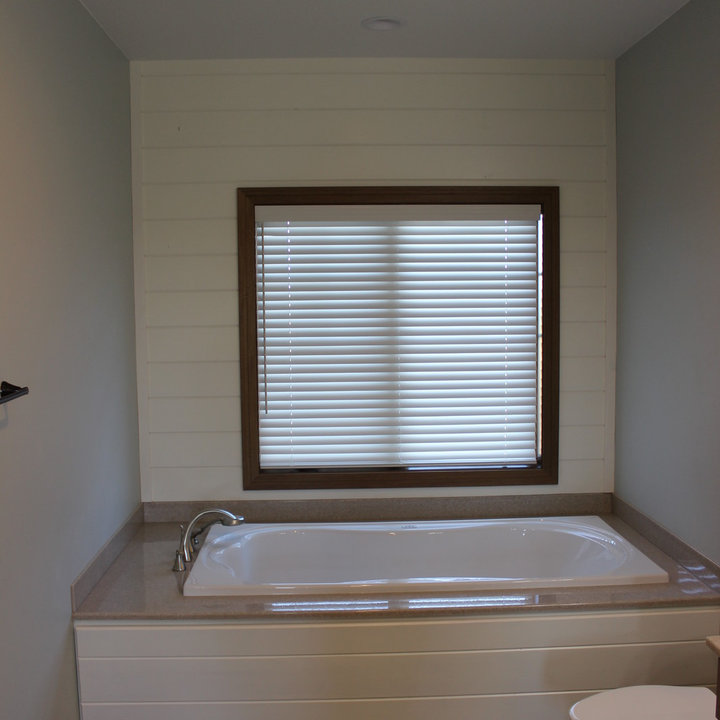 Rustic Maple - Photos & Ideas | Houzz