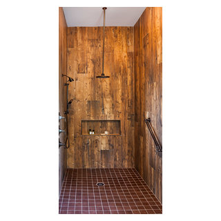 Rustic Walk In Shower - Rustic - Bathroom - Tampa - by Emcy Interior ...