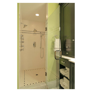 Seattle Box Style - Traditional - Bathroom - Seattle - by Kristi Spouse ...