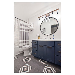 Seeing Blue - Modern - Bathroom - Nashville - by Victoria Highfill | Houzz