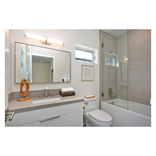 Selby - Modern - Bathroom - Los Angeles - by RodriguezPlumbingCo | Houzz