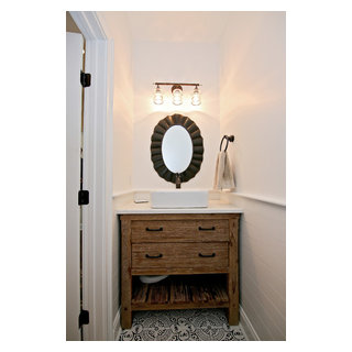 Showfield Puppy Palace - Farmhouse - Bathroom - Other - by Canalfront Builders | Houzz