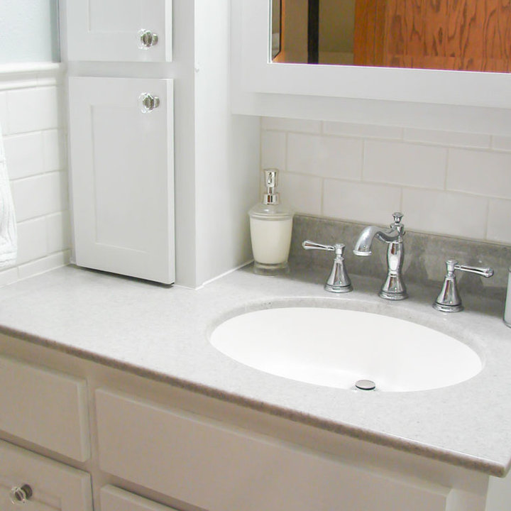 Simple Bathroom Ideas - Photos & Ideas | Houzz