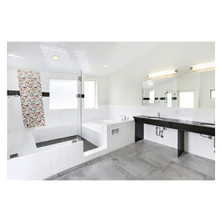 Solar Wave - Modern - Bathroom - Los Angeles - by Studio SLAB, Inc. | Houzz
