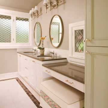 75 Traditional Bathroom Ideas You'll Love - January, 2025 | Houzz
