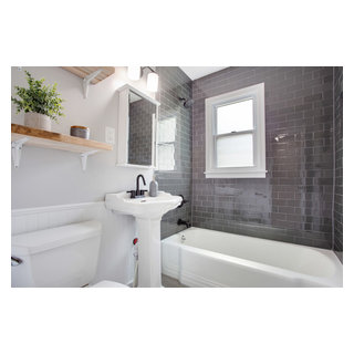 The "Nall Hills" Project - Farmhouse - Bathroom - Kansas City - by ...