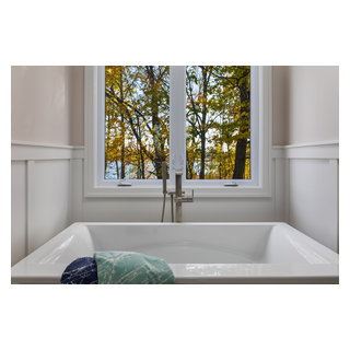 The Willowcrest - 2018 Fall Parade Home - Master Bathroom - Beach Style ...