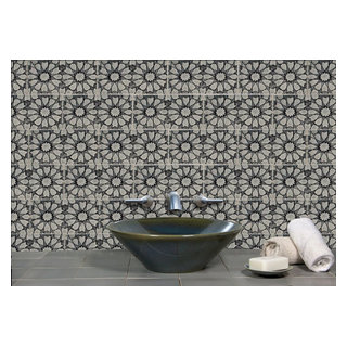 Tile Inspirations & Ideas - Bathroom - Houston - by Architectural ...