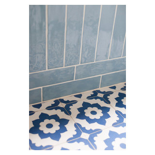 Tiling details - Eclectic - Bathroom - London - by Brooke Copp-Barton ...